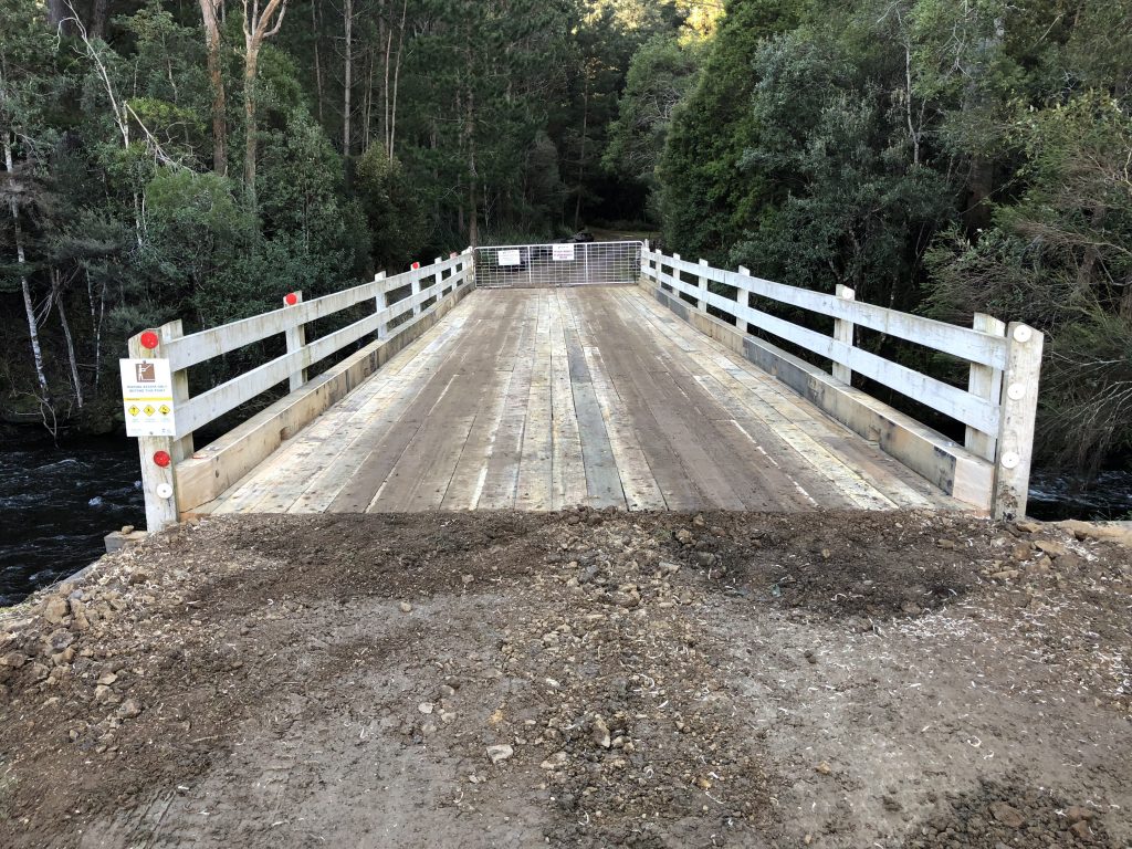 Sharpes Road – Timber Bridge Construction – TasSpan